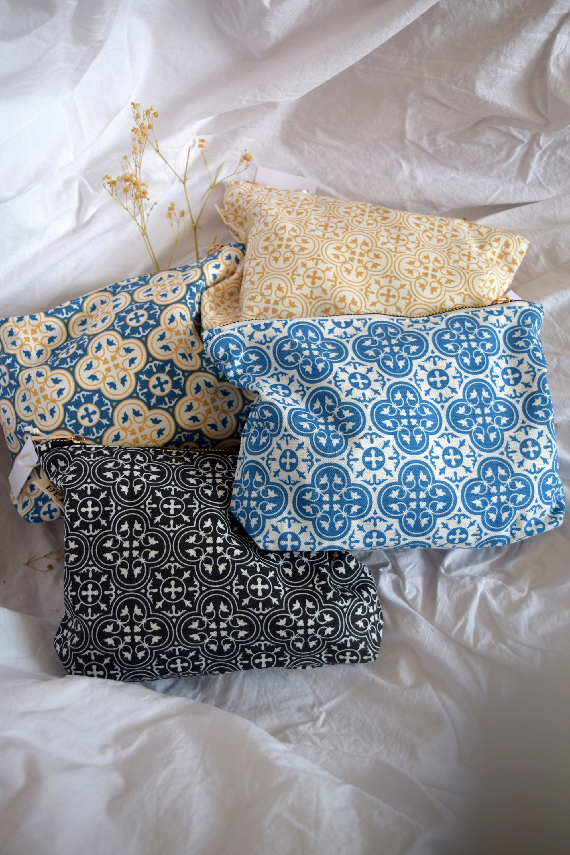 MADUMA® | maltese tile stationery, products & souvenirs
